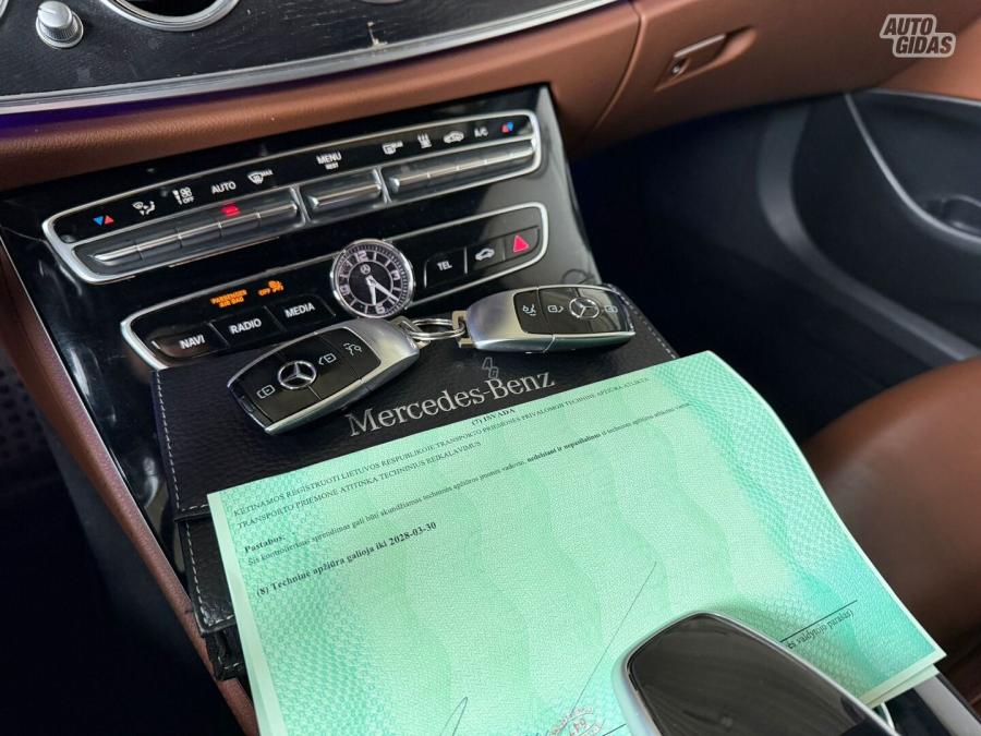 Mercedes-Benz E 350 2017 Viļņa, ar dzinēja tilpumu 2.00 L un nobraukumu 230 tūkst. km par 17300 €, foto 10 vietnē AUTOMOTO.COM.LV