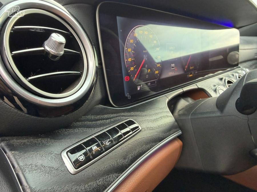 Mercedes-Benz E 350 2017 Viļņa, ar dzinēja tilpumu 2.00 L un nobraukumu 230 tūkst. km par 17300 €, foto 14 vietnē AUTOMOTO.COM.LV
