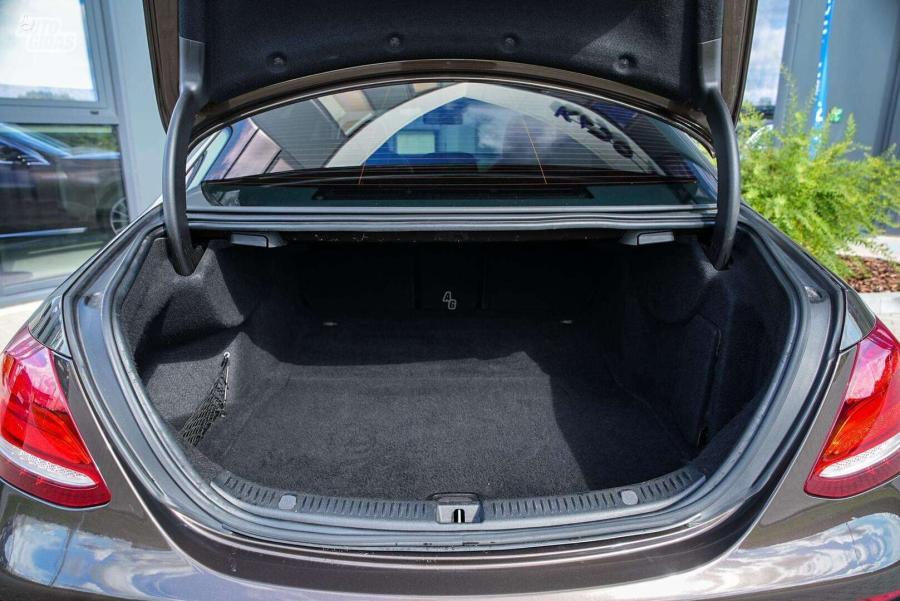 Mercedes-Benz E 350 2017 Kauņa, ar dzinēja tilpumu 3.00 L un nobraukumu 255 tūkst. km par 19950 €, foto 15 vietnē AUTOMOTO.COM.LV