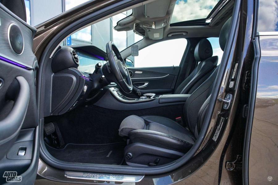 Mercedes-Benz E 350 2017 Kauņa, ar dzinēja tilpumu 3.00 L un nobraukumu 255 tūkst. km par 19950 €, foto 24 vietnē AUTOMOTO.COM.LV