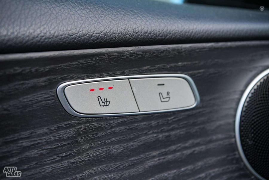 Mercedes-Benz E 350 2017 Kauņa, ar dzinēja tilpumu 3.00 L un nobraukumu 255 tūkst. km par 19950 €, foto 29 vietnē AUTOMOTO.COM.LV