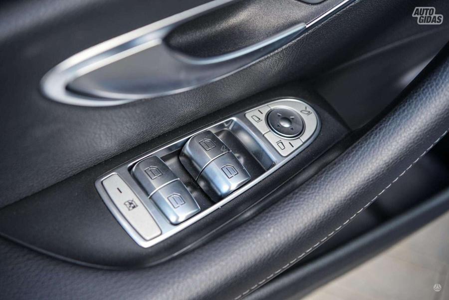Mercedes-Benz E 350 2017 Kauņa, ar dzinēja tilpumu 3.00 L un nobraukumu 255 tūkst. km par 19950 €, foto 30 vietnē AUTOMOTO.COM.LV