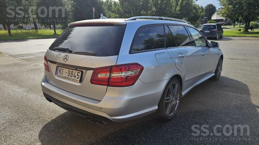 Mercedes-Benz E 350 2010 in Limbazi, with an engine capacity of 3.00 L and mileage of 321 thousand km for 6950 €, photo 6 on AUTOMOTO.COM.LV