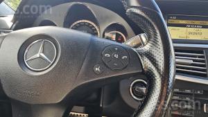 Mercedes-Benz E 350 2010 in Limbazi, with an engine capacity of 3.00 L and mileage of 321 thousand km for 6950 €, photo 17 on AUTOMOTO.COM.LV