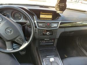 Мерседес E 350 2010 в Шакяй, объемом двигателя 3.00 л и пробегом 1000 тыс. км за 3500 €, фото 13 на AUTOMOTO.COM.LV