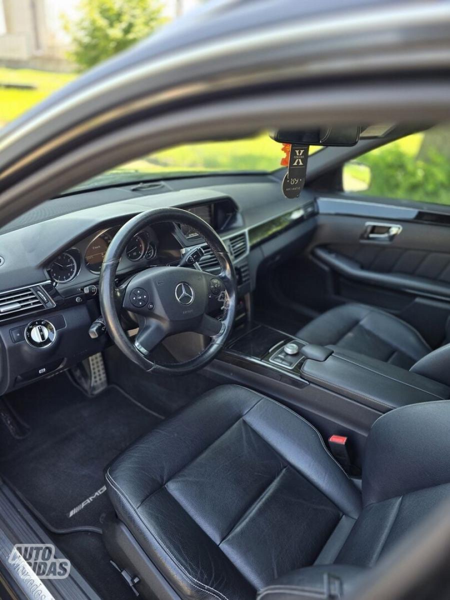 Mercedes-Benz E 350 2010 in Klaipeda, with an engine capacity of 3.00 L and mileage of 367 thousand km for 6400 €, photo 11 on AUTOMOTO.COM.LV