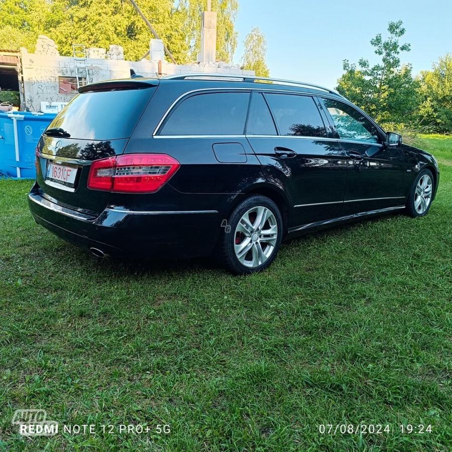 Mercedes-Benz E 350 2011 in Vilnius, with an engine capacity of 3.50 L and mileage of 450 thousand km for 5950 €, photo 9 on AUTOMOTO.COM.LV