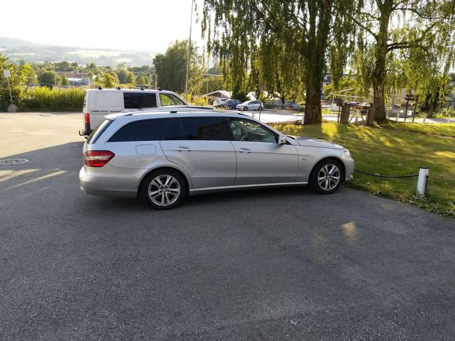 Mercedes-Benz E 350 2012 in Kaunas, with an engine capacity of 3.00 L and mileage of 262 thousand km for 8200 €, photo 6 on AUTOMOTO.COM.LV