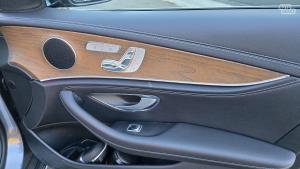 Mercedes-Benz E 350 2017 Panevēža, ar dzinēja tilpumu 3.00 L un nobraukumu 266 tūkst. km par 17500 €, foto 14 vietnē AUTOMOTO.COM.LV