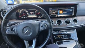 Mercedes-Benz E 350 2017 Panevēža, ar dzinēja tilpumu 3.00 L un nobraukumu 266 tūkst. km par 17500 €, foto 22 vietnē AUTOMOTO.COM.LV