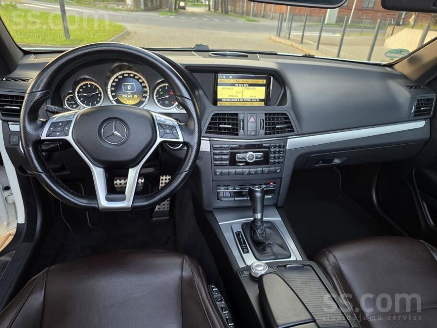 White Mercedes-Benz E 350 2012 in Daugavpils, with an engine capacity of 3.00 L and mileage of 240 thousand km for 18800 €, photo 11 on AUTOMOTO.COM.LV