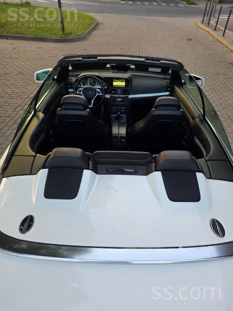 White Mercedes-Benz E 350 2012 in Daugavpils, with an engine capacity of 3.00 L and mileage of 240 thousand km for 18800 €, photo 13 on AUTOMOTO.COM.LV