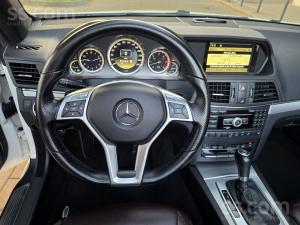 White Mercedes-Benz E 350 2012 in Daugavpils, with an engine capacity of 3.00 L and mileage of 240 thousand km for 18800 €, photo 25 on AUTOMOTO.COM.LV
