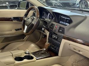 Balts Mercedes-Benz E 350 2013 Marijampole, ar dzinēja tilpumu 3.50 L un nobraukumu 152 tūkst. km par 11300 €, foto 19 vietnē AUTOMOTO.COM.LV