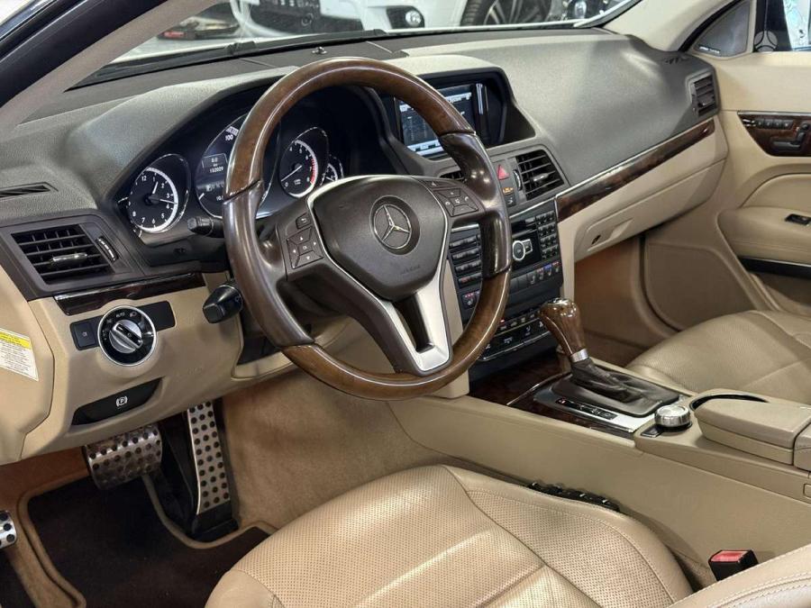 Balts Mercedes-Benz E 350 2013 Marijampole, ar dzinēja tilpumu 3.50 L un nobraukumu 152 tūkst. km par 11300 €, foto 21 vietnē AUTOMOTO.COM.LV