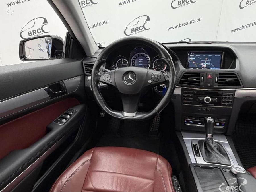 Белый Мерседес E 350 2009 в Вильнюс, объемом двигателя 2.99 л и пробегом 302 тыс. км за 7900 €, фото 12 на AUTOMOTO.COM.LV