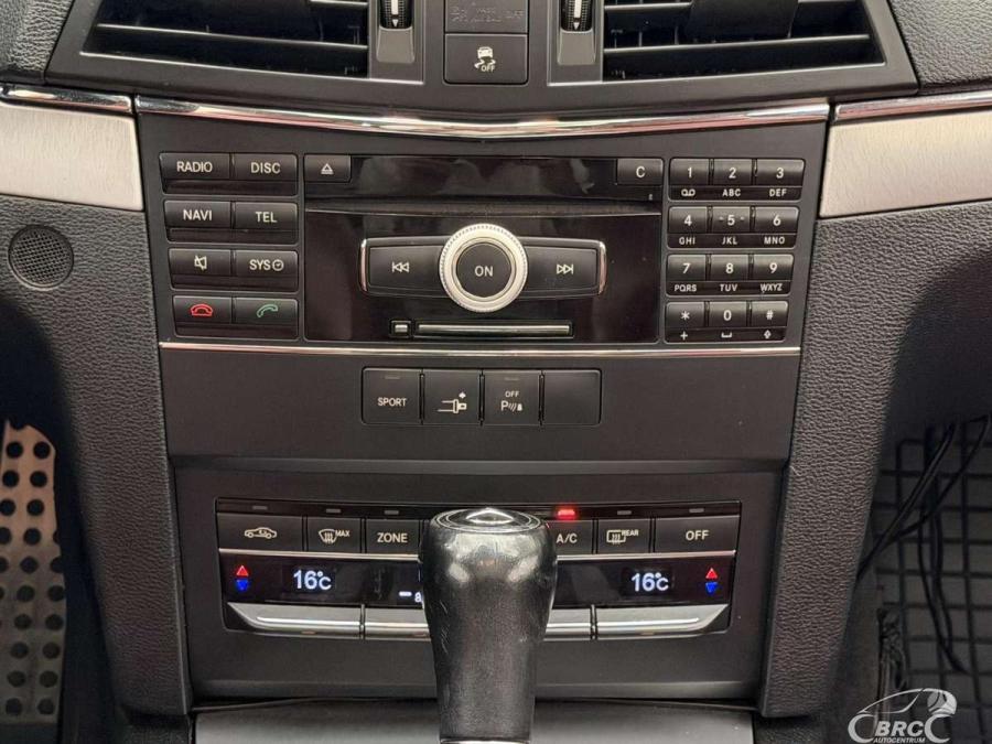 Balts Mercedes-Benz E 350 2009 Viļņa, ar dzinēja tilpumu 2.99 L un nobraukumu 302 tūkst. km par 7300 €, foto 15 vietnē AUTOMOTO.COM.LV