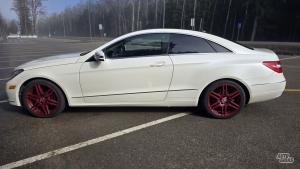 Balts Mercedes-Benz E 350 2010 Klaipėda, ar dzinēja tilpumu 3.50 L un nobraukumu 260 tūkst. km par 6900 €, foto 4 vietnē AUTOMOTO.COM.LV