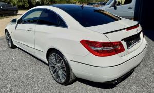 White Mercedes-Benz E 350 2010 in Marijampole, with an engine capacity of 2.99 L and mileage of 287 thousand km for 8500 €, photo 10 on AUTOMOTO.COM.LV