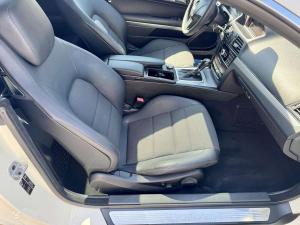 White Mercedes-Benz E 350 2010 in Marijampole, with an engine capacity of 2.99 L and mileage of 287 thousand km for 8500 €, photo 20 on AUTOMOTO.COM.LV