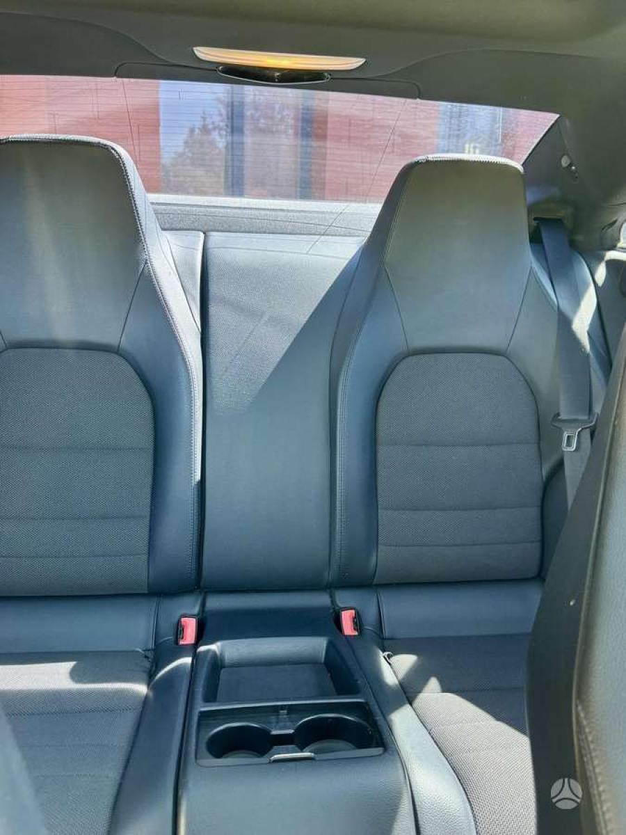 White Mercedes-Benz E 350 2010 in Marijampole, with an engine capacity of 2.99 L and mileage of 287 thousand km for 8500 €, photo 30 on AUTOMOTO.COM.LV