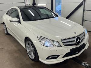 White Mercedes-Benz E 350 2011 in Aukstieji Rusokai, with an engine capacity of 3.50 L and mileage of 139 thousand km for 7744 €, photo 6 on AUTOMOTO.COM.LV