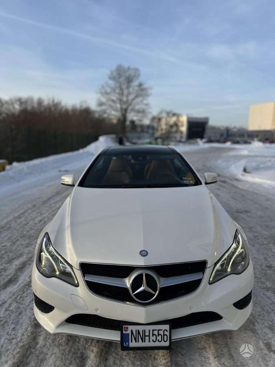 Balts Mercedes-Benz E 350 2014 Kauņa, ar dzinēja tilpumu 3.50 L un nobraukumu 154 tūkst. km par 14700 €, foto 4 vietnē AUTOMOTO.COM.LV