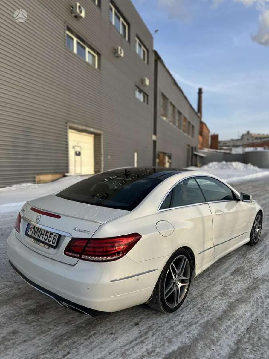 Balts Mercedes-Benz E 350 2014 Kauņa, ar dzinēja tilpumu 3.50 L un nobraukumu 154 tūkst. km par 14700 €, foto 5 vietnē AUTOMOTO.COM.LV