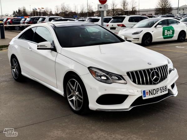 White Mercedes-Benz E 350 2014 in Siauliai, with an engine capacity of 3.50 L and mileage of 127 thousand km for 12800 €, photo 1 on AUTOMOTO.COM.LV
