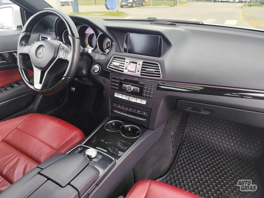 Balts Mercedes-Benz E 350 2014 Šauļi, ar dzinēja tilpumu 3.50 L un nobraukumu 127 tūkst. km par 12800 €, foto 14 vietnē AUTOMOTO.COM.LV