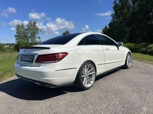 Balts Mercedes-Benz E 350 2014 Plungė, ar dzinēja tilpumu 3.50 L un nobraukumu 122 tūkst. km par 13500 €, foto 5 vietnē AUTOMOTO.COM.LV