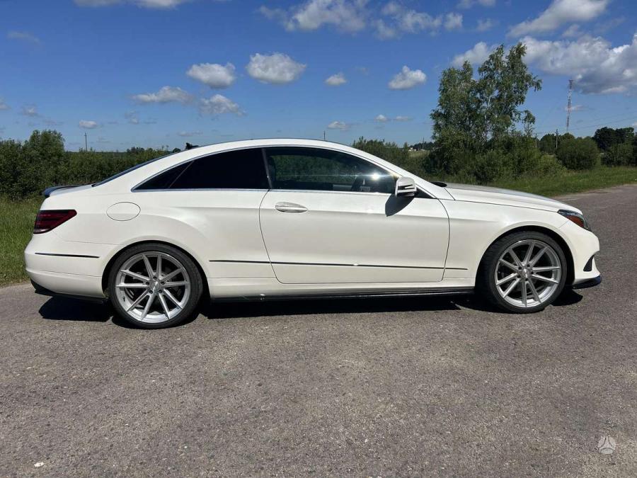 Balts Mercedes-Benz E 350 2014 Plungė, ar dzinēja tilpumu 3.50 L un nobraukumu 122 tūkst. km par 13500 €, foto 9 vietnē AUTOMOTO.COM.LV