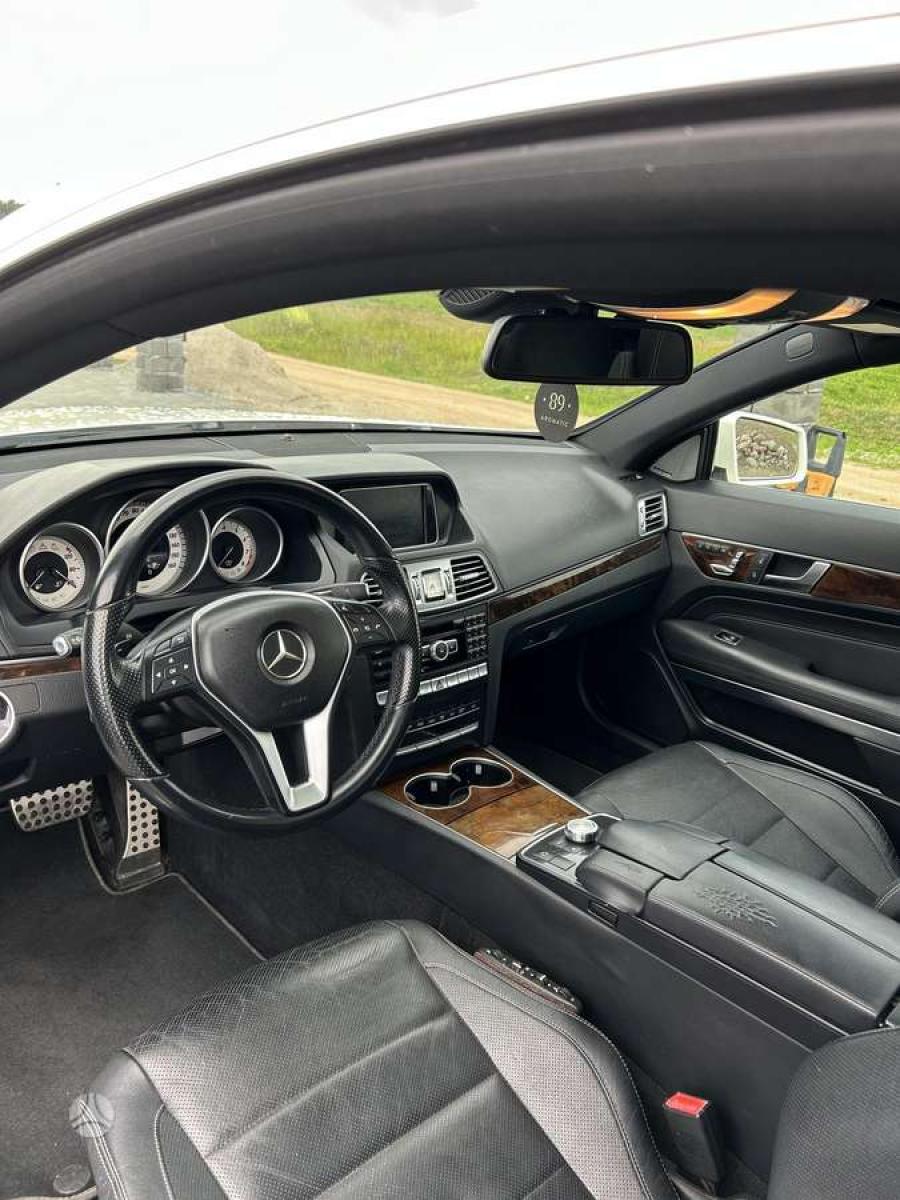 Balts Mercedes-Benz E 350 2014 Plungė, ar dzinēja tilpumu 3.50 L un nobraukumu 122 tūkst. km par 13500 €, foto 15 vietnē AUTOMOTO.COM.LV