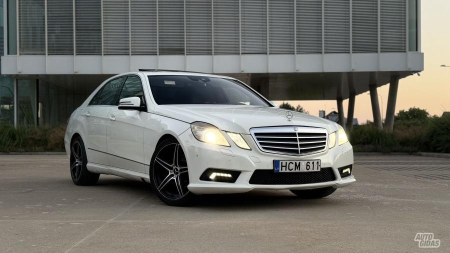 Balts Mercedes-Benz E 350 2010 Viļņa, ar dzinēja tilpumu 3.00 L un nobraukumu 289 tūkst. km par 8400 €, foto 1 vietnē AUTOMOTO.COM.LV