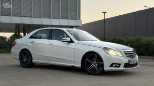 Balts Mercedes-Benz E 350 2010 Viļņa, ar dzinēja tilpumu 3.00 L un nobraukumu 289 tūkst. km par 8400 €, foto 5 vietnē AUTOMOTO.COM.LV