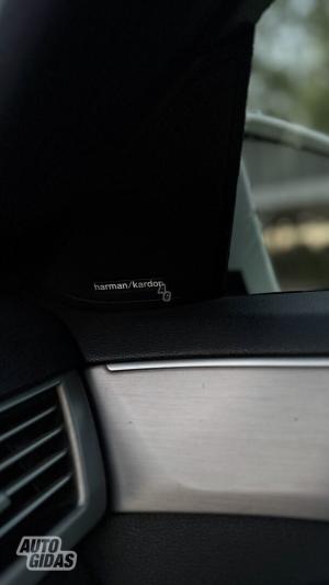 Balts Mercedes-Benz E 350 2010 Viļņa, ar dzinēja tilpumu 3.00 L un nobraukumu 289 tūkst. km par 8400 €, foto 18 vietnē AUTOMOTO.COM.LV