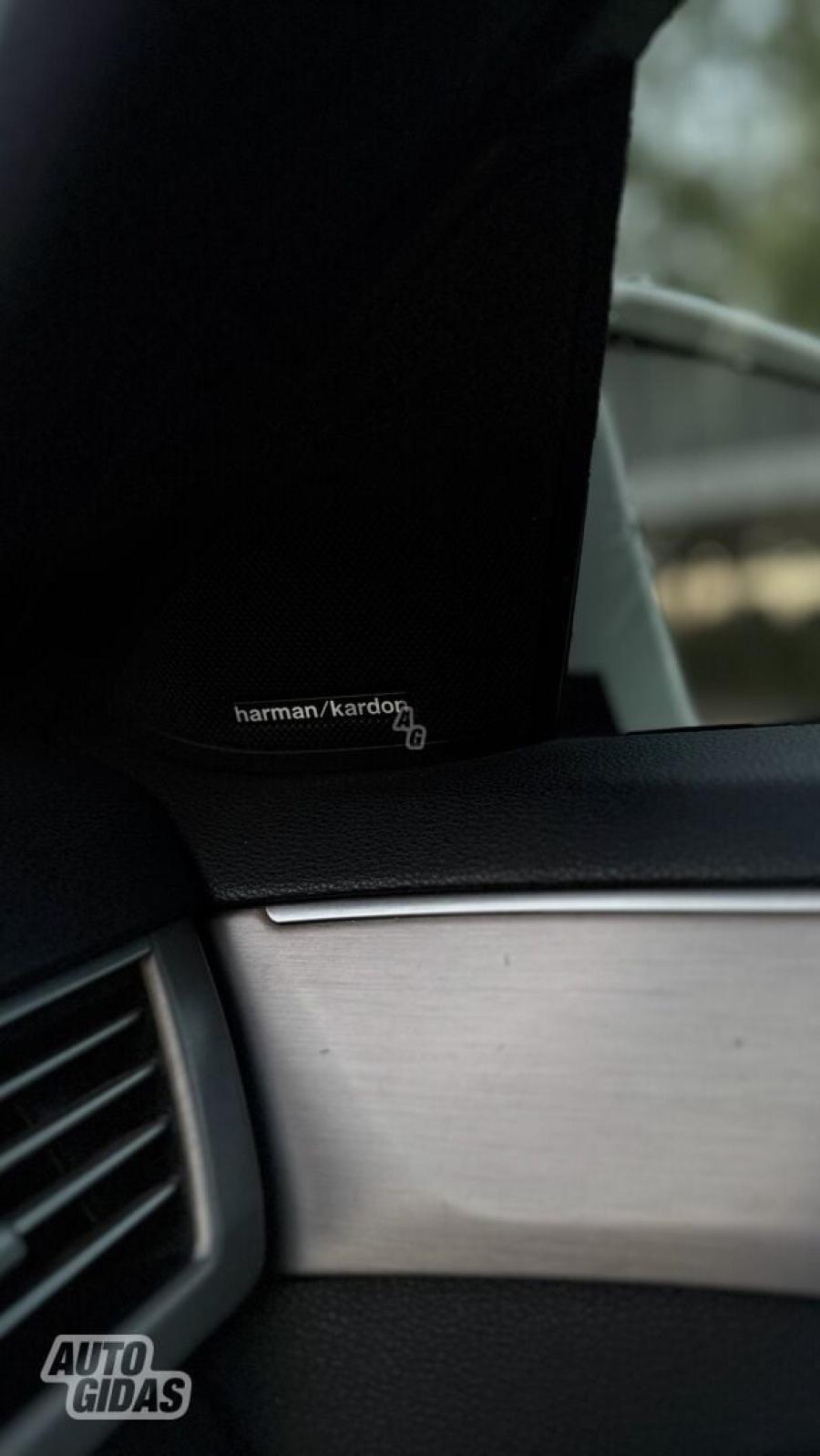 Balts Mercedes-Benz E 350 2010 Viļņa, ar dzinēja tilpumu 3.00 L un nobraukumu 289 tūkst. km par 8400 €, foto 18 vietnē AUTOMOTO.COM.LV
