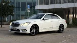 White Mercedes-Benz E 350 2010 in Vilnius, with an engine capacity of 2.99 L and mileage of 289 thousand km for 7900 €, photo 5 on AUTOMOTO.COM.LV