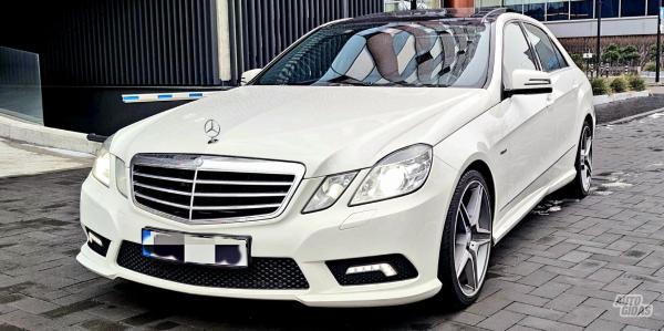 White Mercedes-Benz E 350 2011 in Vilnius, with an engine capacity of 3.00 L and mileage of 300 thousand km for 7899 €, photo 1 on AUTOMOTO.COM.LV