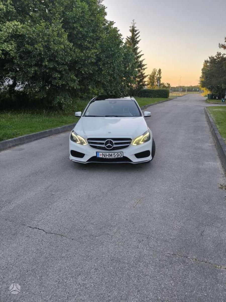 White Mercedes-Benz E 350 2014 in Kaunas, with an engine capacity of 2.99 L and mileage of 308 thousand km for 9000 €, photo 18 on AUTOMOTO.COM.LV