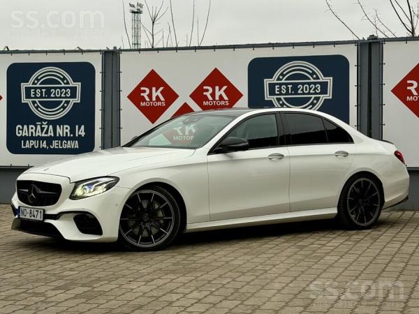 Белый Мерседес E 350 2016 в Елгава, объемом двигателя 3.00 л и пробегом 279 тыс. км за 25900 €, фото 7 на AUTOMOTO.COM.LV