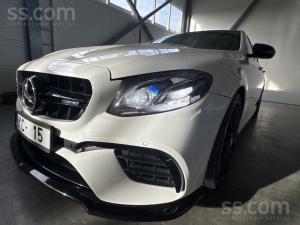 Белый Мерседес E 350 2016 в Екабпилс, объемом двигателя 3.00 л и пробегом 240 тыс. км за 26000 €, фото 9 на AUTOMOTO.COM.LV