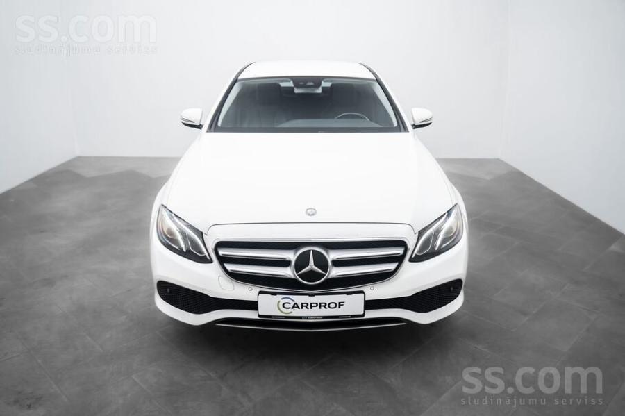 White Mercedes-Benz E 350 2016 in Tallinn, with an engine capacity of 2.00 L and mileage of 200 thousand km for 15999 €, photo 5 on AUTOMOTO.COM.LV