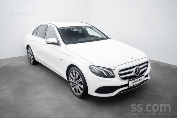 White Mercedes-Benz E 350 2016 in Tallinn, with an engine capacity of 2.00 L and mileage of 200 thousand km for 15999 €, photo 6 on AUTOMOTO.COM.LV