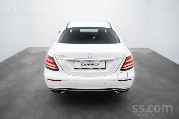 White Mercedes-Benz E 350 2016 in Tallinn, with an engine capacity of 2.00 L and mileage of 200 thousand km for 15999 €, photo 7 on AUTOMOTO.COM.LV