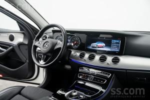 White Mercedes-Benz E 350 2016 in Tallinn, with an engine capacity of 2.00 L and mileage of 200 thousand km for 15999 €, photo 13 on AUTOMOTO.COM.LV