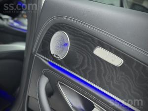 White Mercedes-Benz E 350 2016 in Jelgava, with an engine capacity of 3.00 L and mileage of 284 thousand km for 23500 €, photo 18 on AUTOMOTO.COM.LV