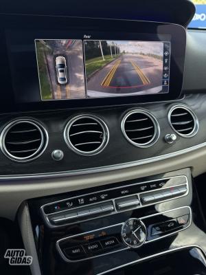 Белый Мерседес E 350 2017 в Вильнюс, объемом двигателя 3.00 л и пробегом 213 тыс. км за 26000 €, фото 14 на AUTOMOTO.COM.LV
