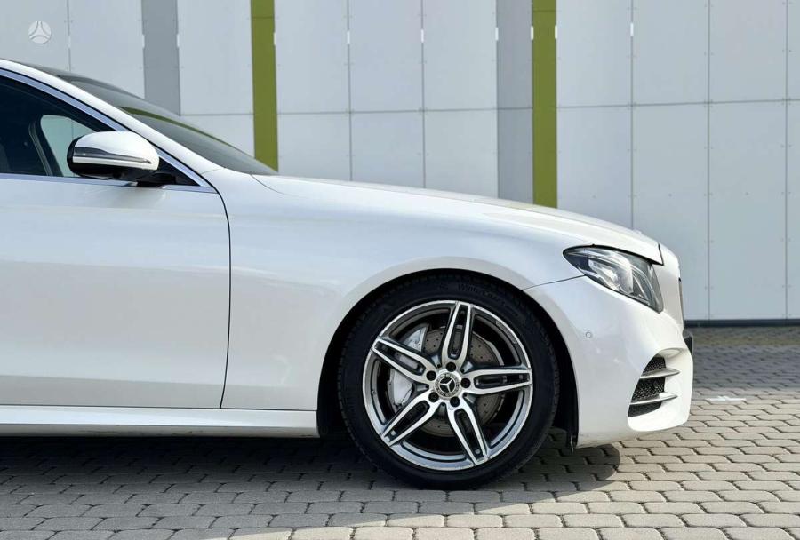 Balts Mercedes-Benz E 350 2017 Tauragė, ar dzinēja tilpumu 2.99 L un nobraukumu 288 tūkst. km par 16500 €, foto 16 vietnē AUTOMOTO.COM.LV