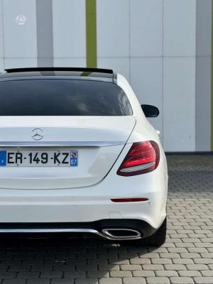 Balts Mercedes-Benz E 350 2017 Tauragė, ar dzinēja tilpumu 2.99 L un nobraukumu 288 tūkst. km par 16500 €, foto 25 vietnē AUTOMOTO.COM.LV